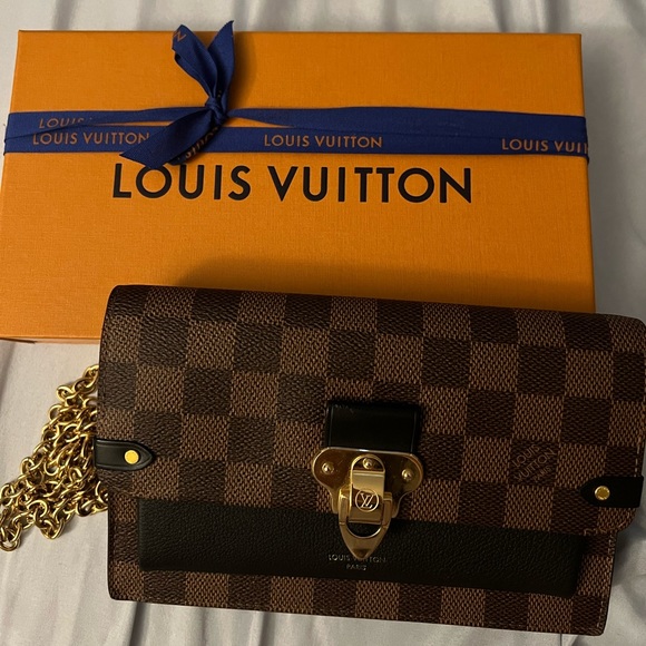 Louis Vuitton | Bags | Authentic Louis Vuitton Vavin Chain Wallet ...